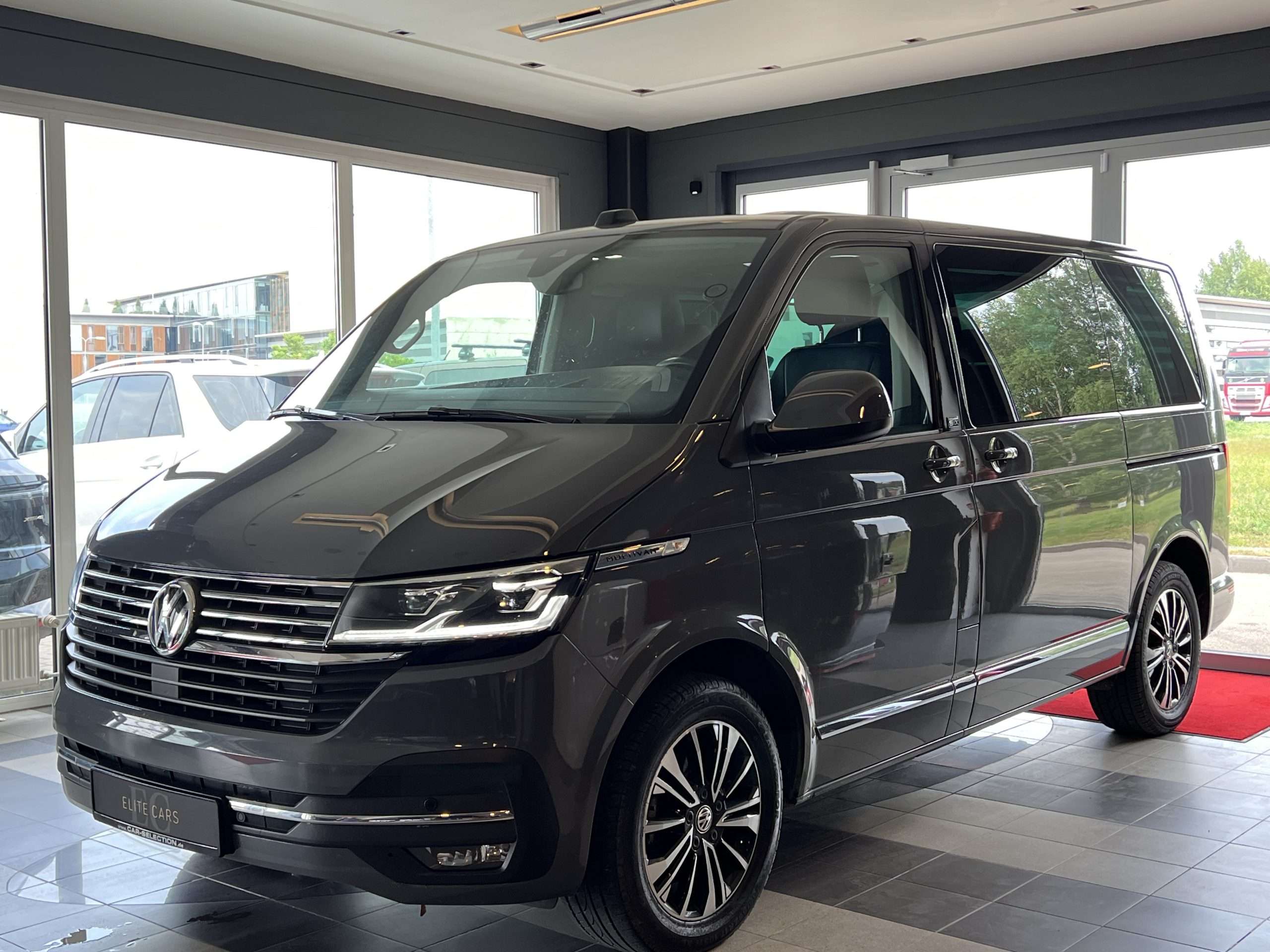 Volkswagen VW Multivan Six Generation 2.0tdi 2020 - Elite Cars