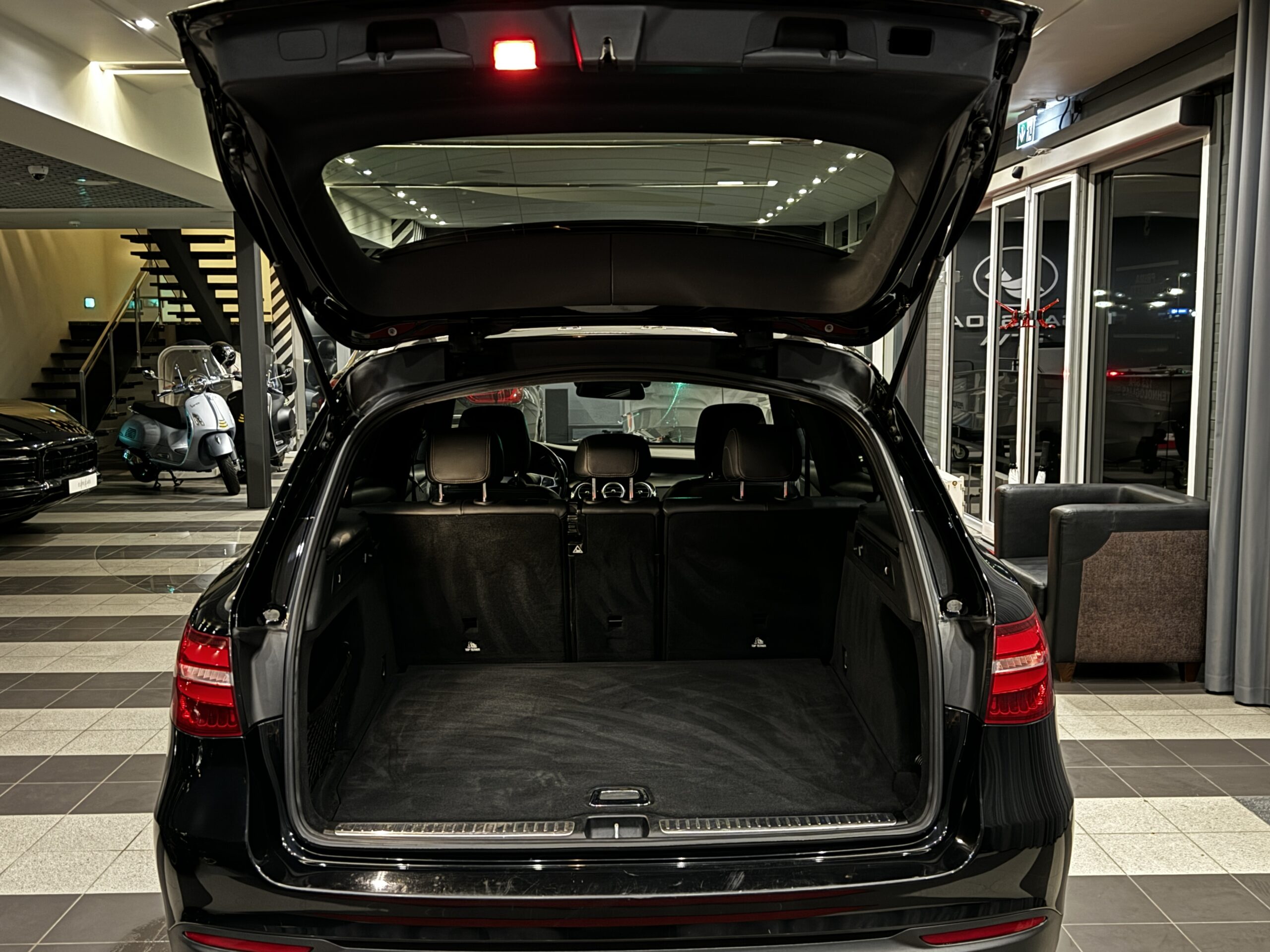 Mercedes-Benz GLC 220 2016 - Elite Cars
