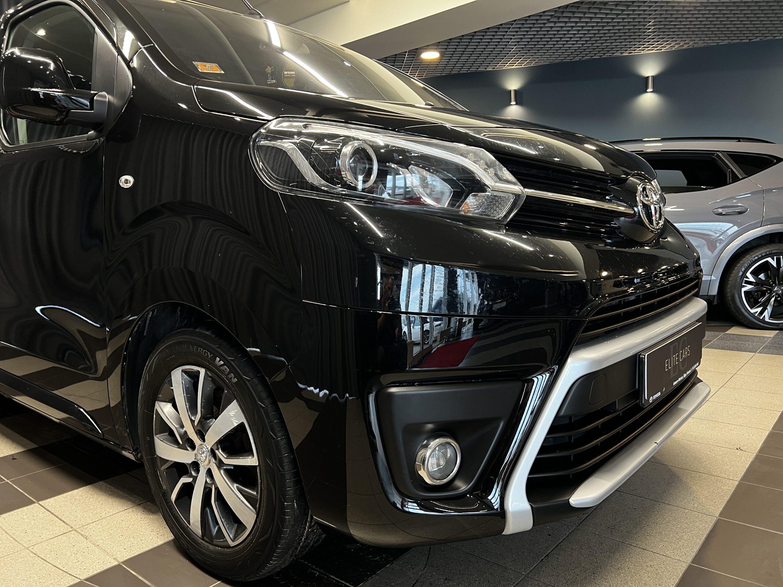 Toyota Proace 2018 - ELITECARS