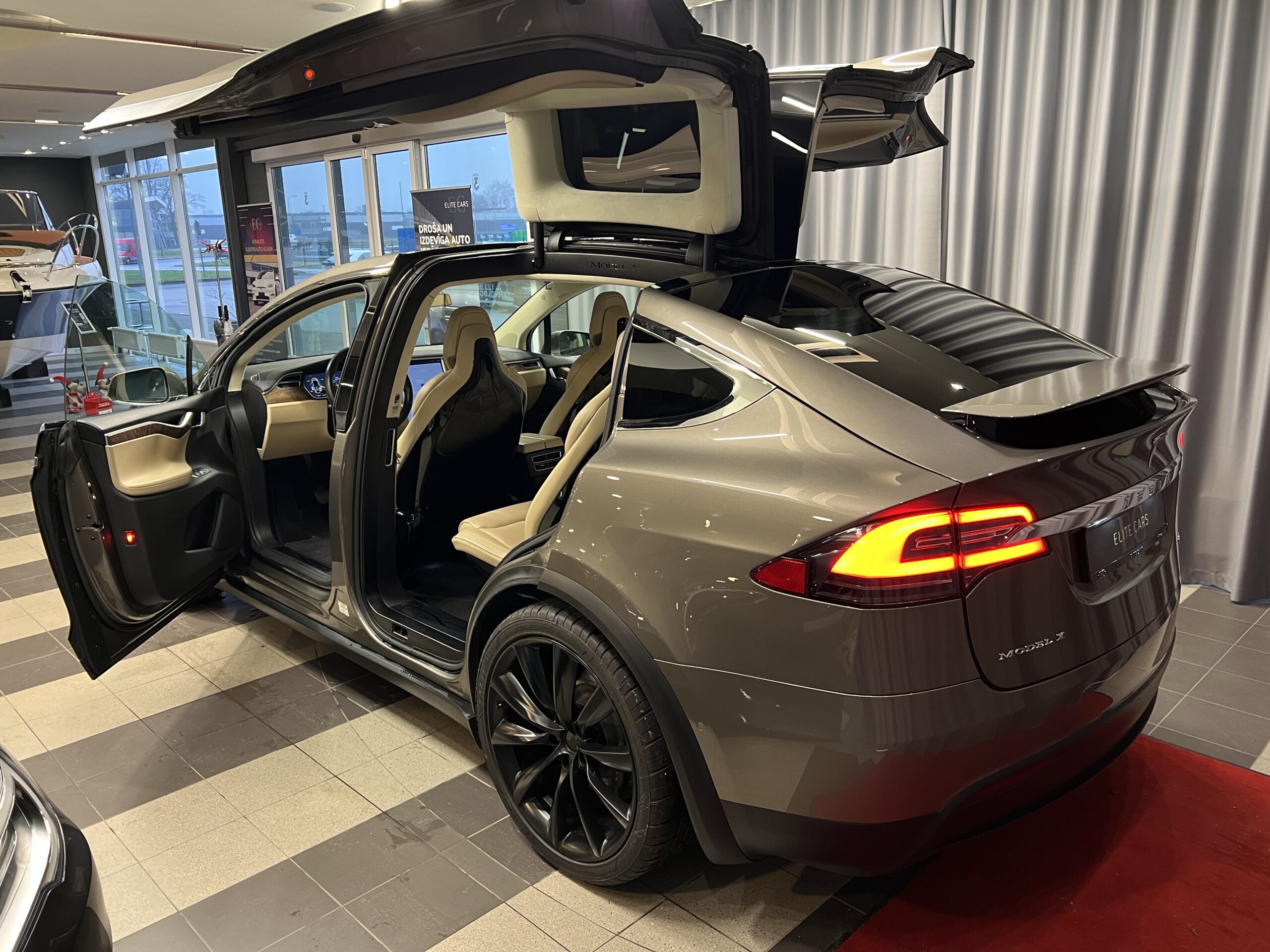 Tesla Model X 2016 - Elite Cars