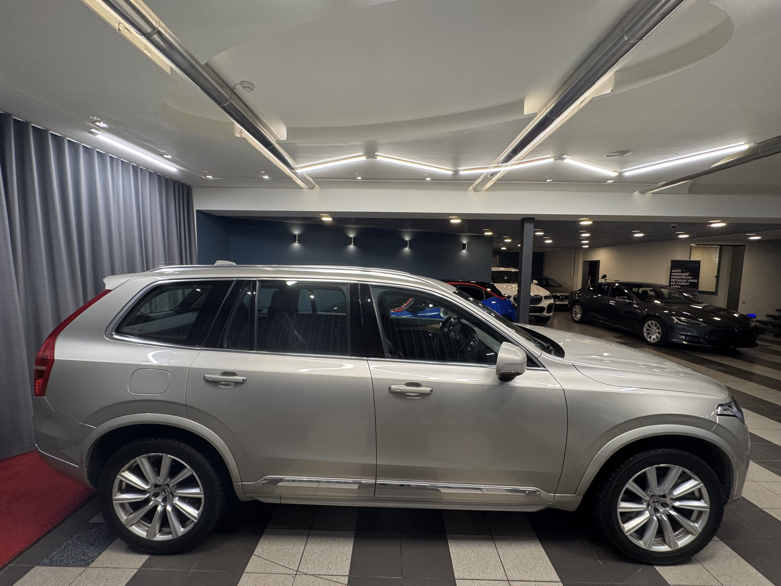 Volvo XC90 2018 - Elite Cars