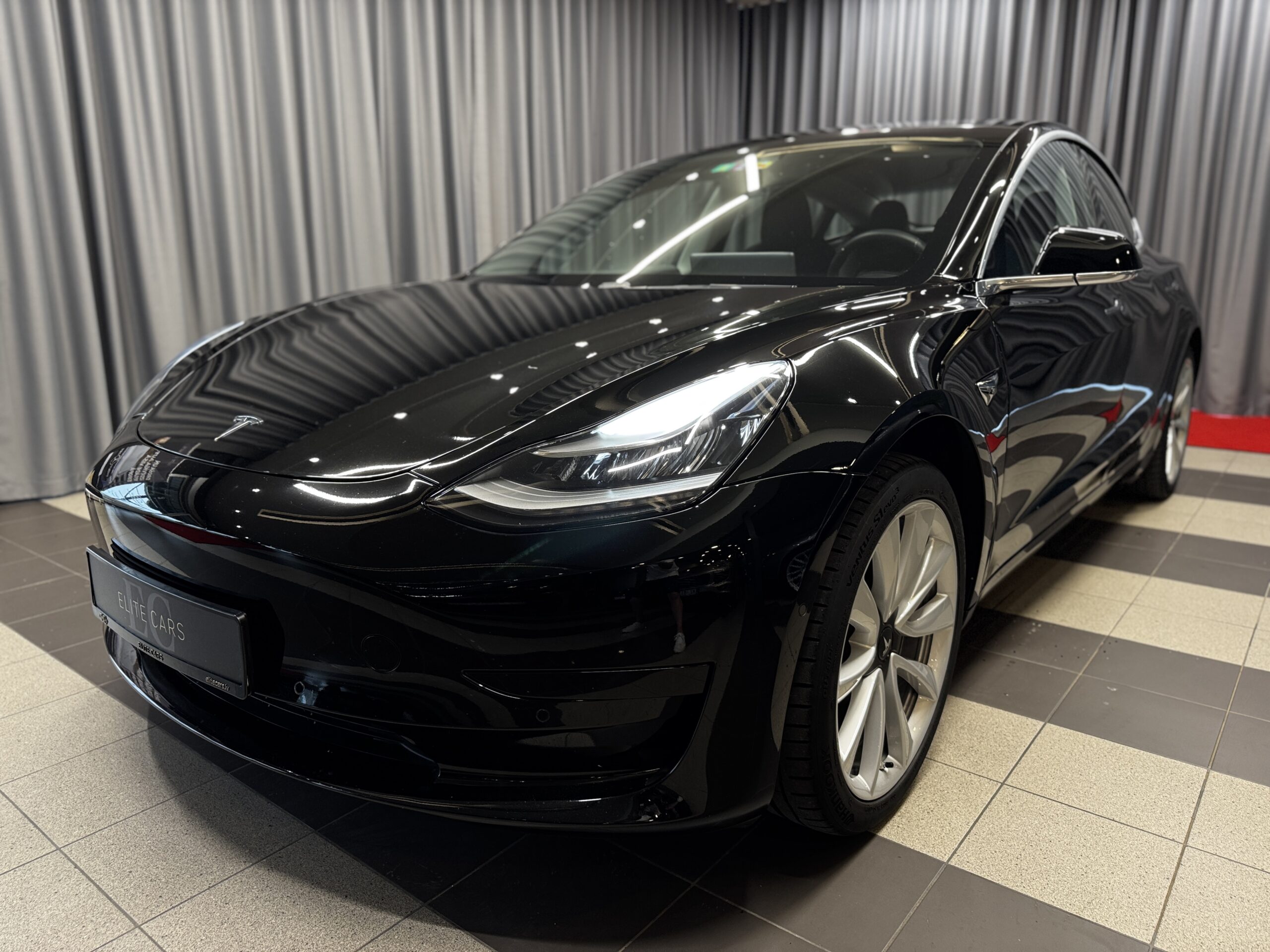 Tesla Model 3 2019 - Elite Cars
