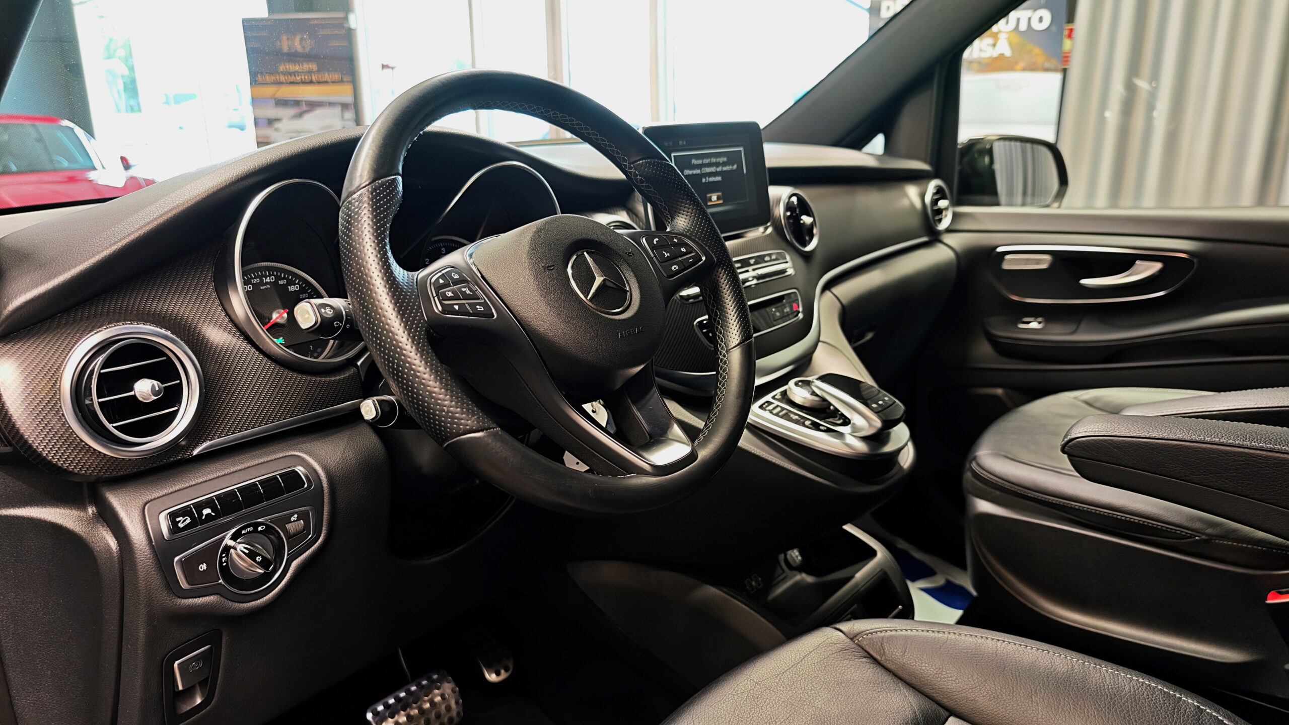 Mercedes-Benz V250d Long 4Matic 2016 - ELITECARS