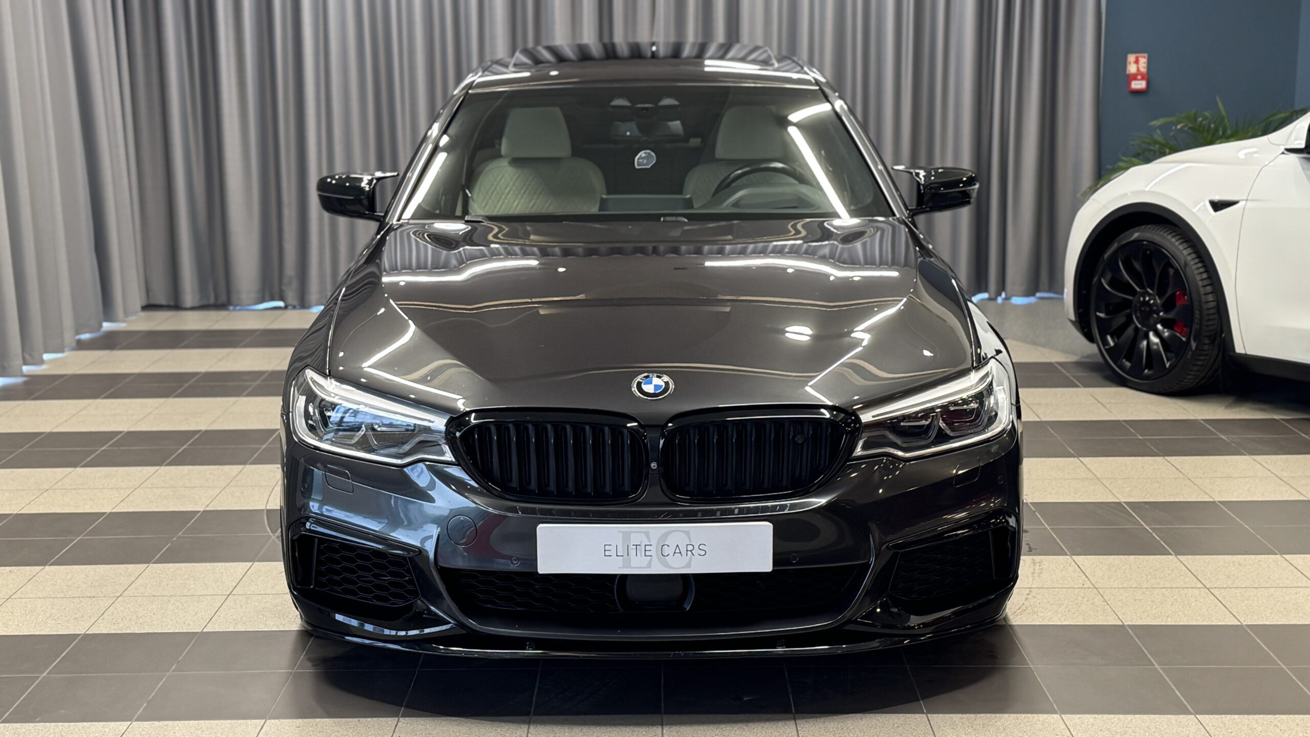 BMW M550i 2017 - Elite Cars
