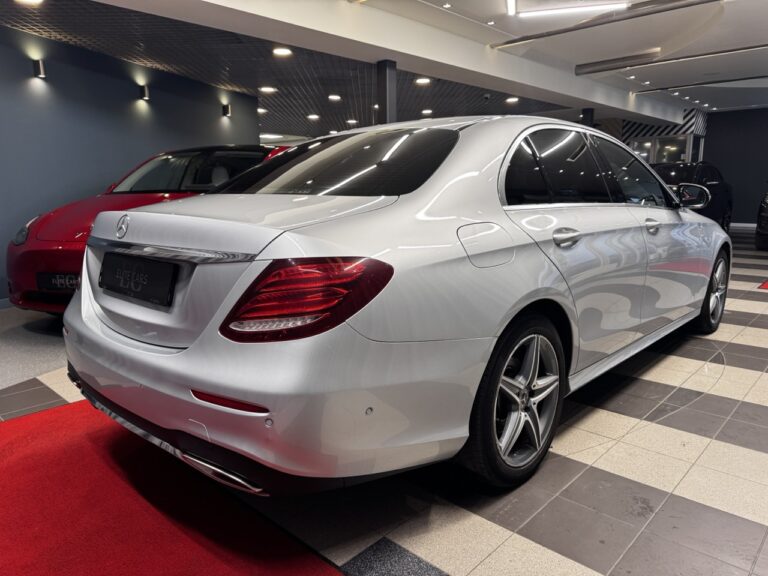 Mercedes-Benz e200 2019 - Elite Cars