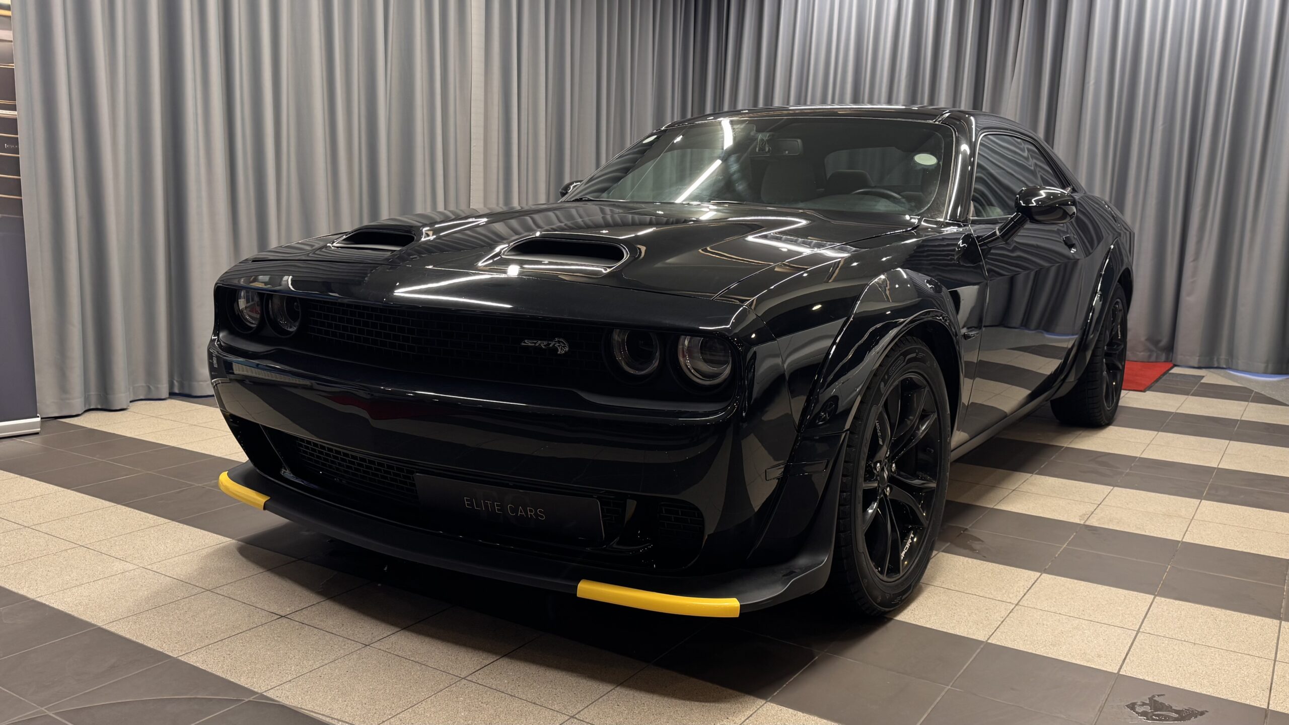 Dodge Challanger 2018 - Elite Cars