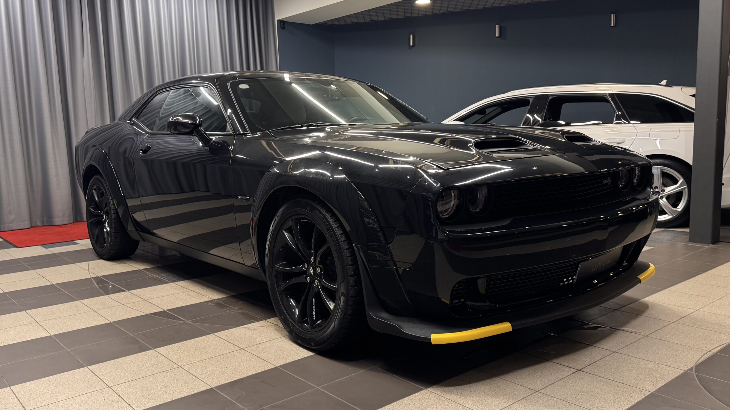 Dodge Challanger 2018 - Elite Cars